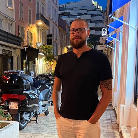 Igor Golnick Myyntineuvottelija Freelance Linkedin