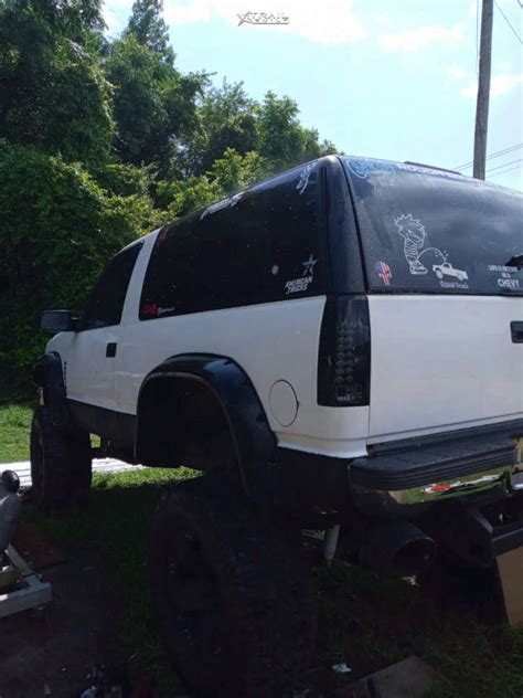 1997 Chevrolet Tahoe Wheel Offset Aggressive 1 Outside Fender Lifted