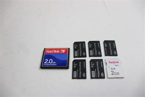 Assorted Memory Sd Cards 10 Pieces Property Room