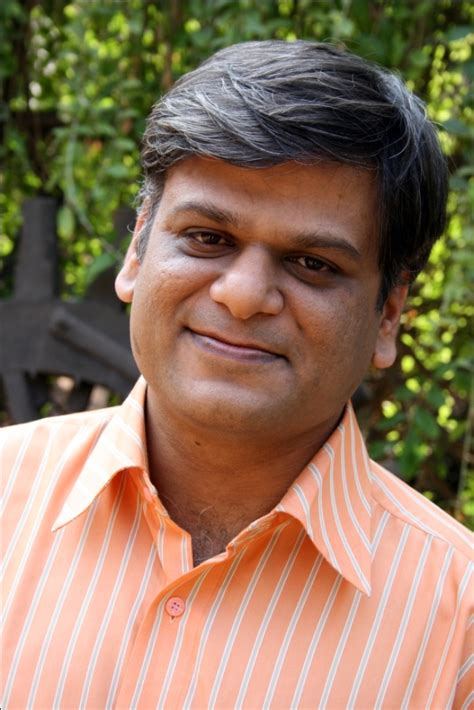 ઉર્વીશ કોઠારી Urvish Kothari ગુજરાતી પ્રતિભા પરિચય