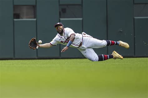 Mlb Cheat Sheet Top Draftkings Mlb Dfs Plays For Saturday 4 26 25