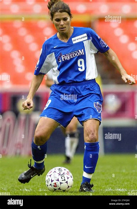 Mia Hamm Education Details National Education
