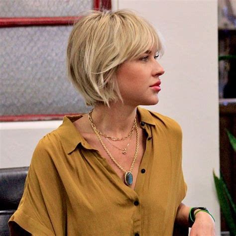 21 Beautiful Bangs Hairstyles Ideas For Women Over 50 Valemoods