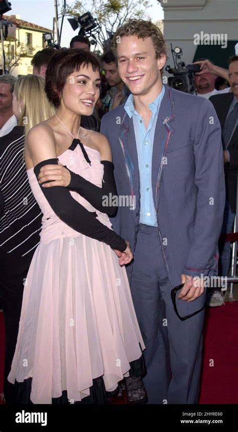 Heath Ledger And Shannyn Sossamon Attend A Knights Tale Premiere In
