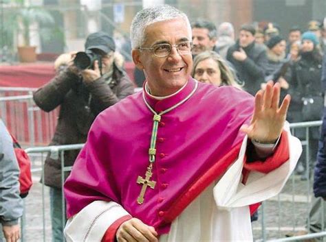Cremona I Fedeli Tradizionalisti Contro Il Vescovo «no A Gay E Trans