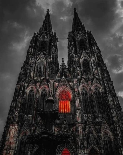 Pin By ชมพู ชมพู On การบันทึกอย่างรวดเร็ว Gothic Architecture