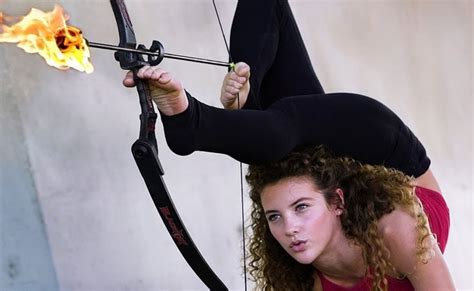 Pin By Piper Rockelle Fan Page On Sophie Dossy Sofie Dossi Amazing Gymnastics Contortionist
