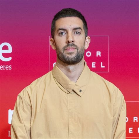 Una De Las Playas De Interior Más Espectaculares De España Tirolinas Y Todos Los Servicios Para