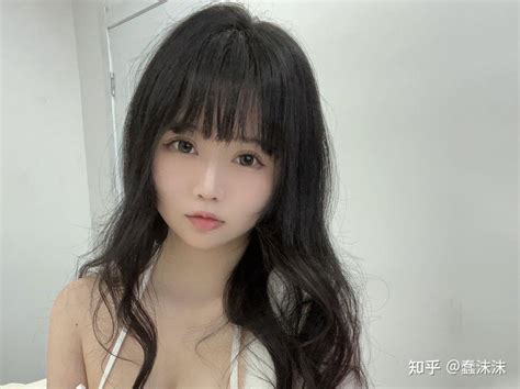 是依酱呀写真合集cos图片生日礼 免费在线观看 知乎