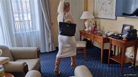 My Feet In Pantyhose Smell From Sweaty Boots Hd Mp X Helenas Feet High Heels Tights