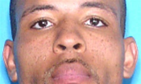 Man Stabbed During Menage A Trois After He Refused To Change Positions Daily Mail Online