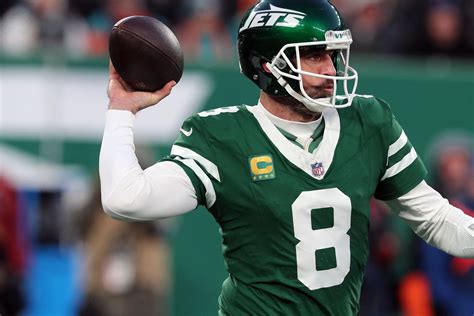 Aaron Rodgers Deshon Elliott Take Photo After Steelers Dbs