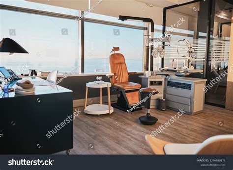 Optometry Workspace Design Photos Images And Pictures Shutterstock