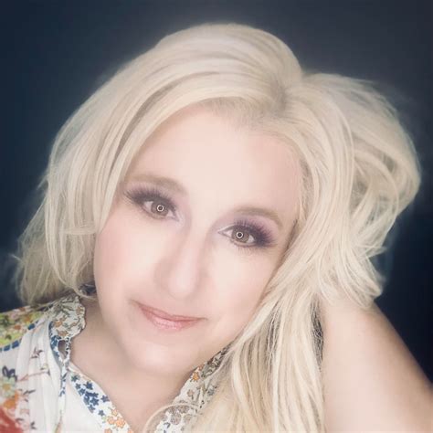 Elissa Evergreen Celebration Fl