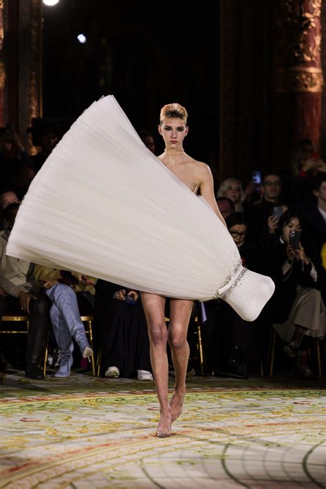 Viktor And Rolf Creates Rotated Ballgowns For Paris Couture Week