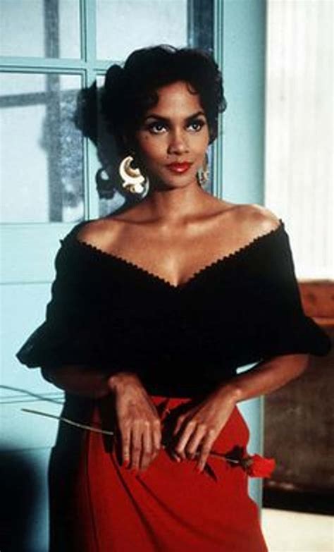 26 Pictures Of Young Halle Berry 26 Pictures Of Young Halle Berry