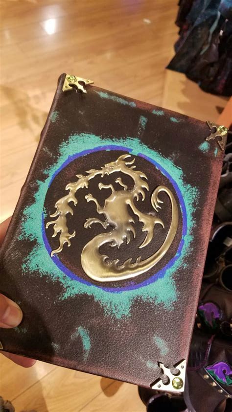 Mals Spell Book On Sale Today At The Disney Store Joyas De Disney