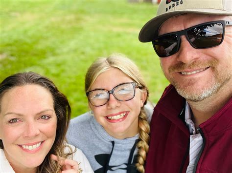 Sara Capouch Sara Capouch Added A New Photo