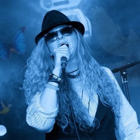 Maria Daines Youtube