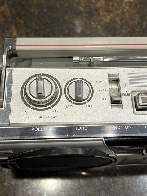 Vintage Sanyo Mw700 Dual Cassette Portable Boombox Tested Working No