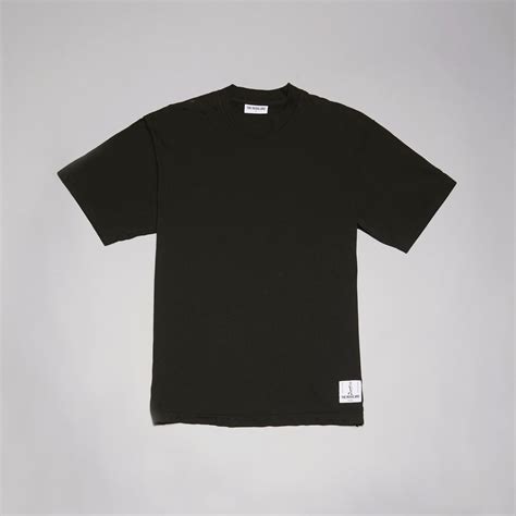 Plain Black T Shirt Back