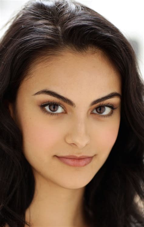 Каміла Мендес актриса продюсер