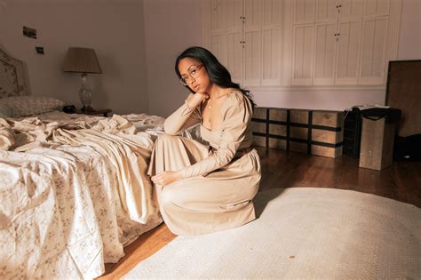 With Her Second Album Jensen Mcrae Embraces Narrator Syndrome To Turn Observation Into Art Dork