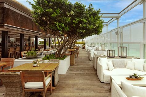 One Hotel Miami Rooftop Watr At The One Rooftop Rmgd