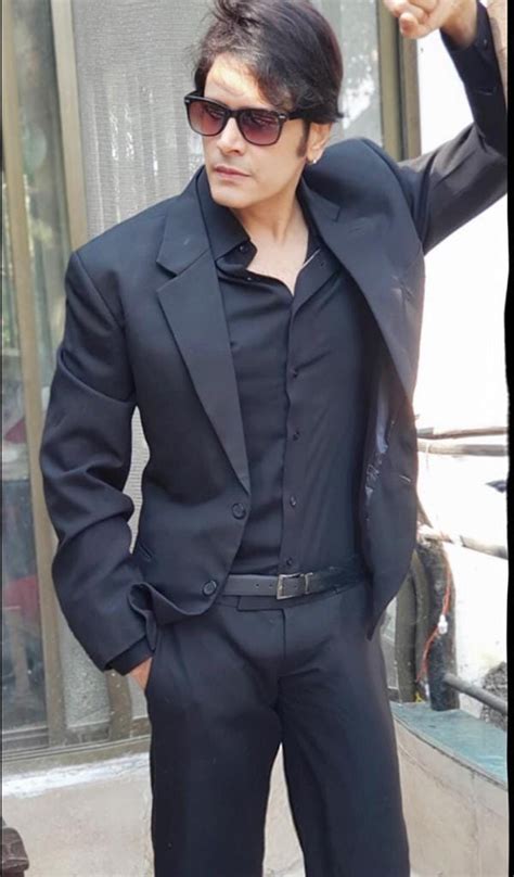 Television Actor Cezanne Khan Latest Photos Filmynaka Bollywood News