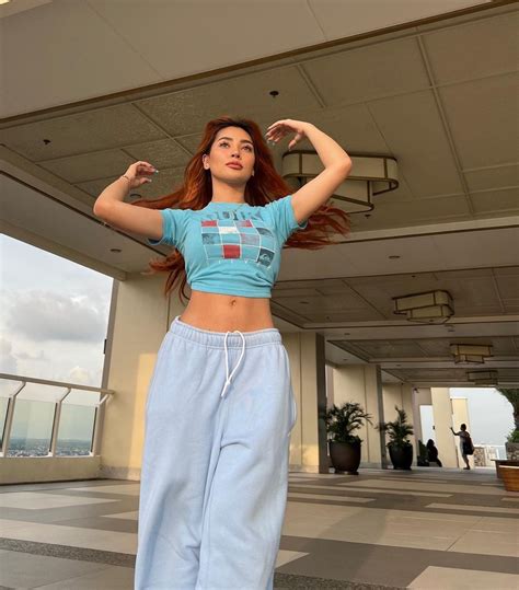 Christine Samson☄ R Celebsph