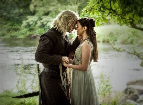 Photo De Aisling Franciosi Game Of Thrones Photo Wilf Scolding