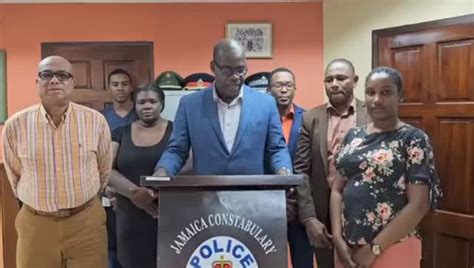 Thirty Year Old Kayodi Satchell Dental Assistant Has Been Positively