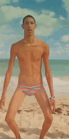 Skinny Dude S Tenor