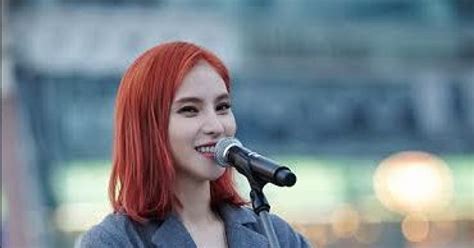 13년차 가수 거미가 선물한 버스킹의 의미