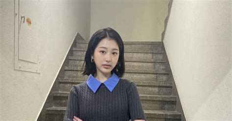 장원영 언니 장다아 한층 갸름해진 볼살 눈길