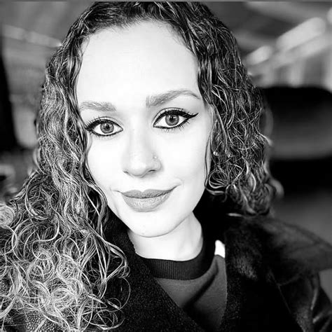 𝑪𝒐𝒏𝒏𝒊𝒆 𝐑a r connie14 on Threads