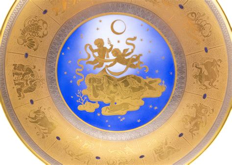 Arte Morbelli Coppia Di Piatti In Porcellana Ed Oro Il Giorno E La