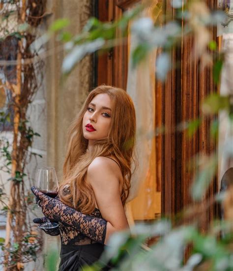 Meet Our Model Mitra Rezaei Italy Yash Models