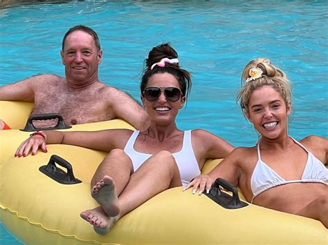 Caroline Collinss Feet