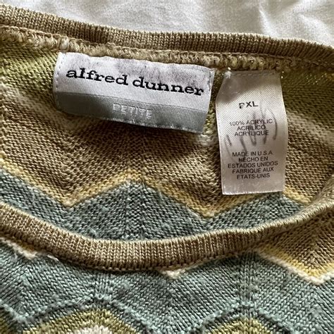 Adorable Vintage 90s Sweater Tee By Alfred Dunner Depop