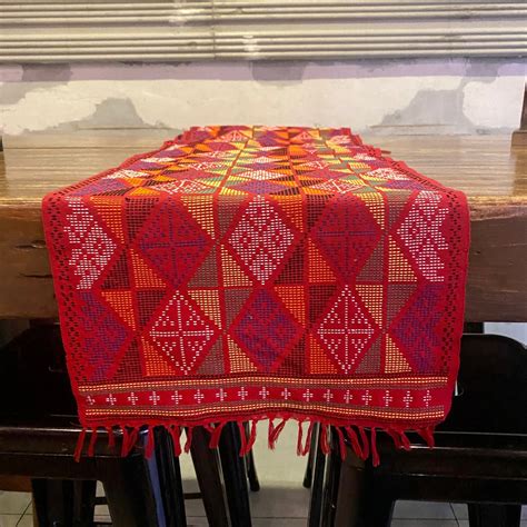 Luid Lokal Handwoven Yakan Tnalak Tennun Traditional Table Runner Aba