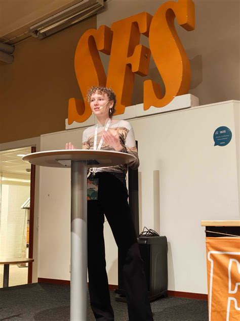 Tack Elsa För Ditt Engagemang Och Driv Och För Samarbete I Olika Forum