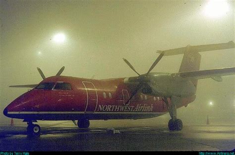 De Havilland Canada Dhc 8 Dash 8 Northwest Airlink Mesaba Airlines Aviation Photo