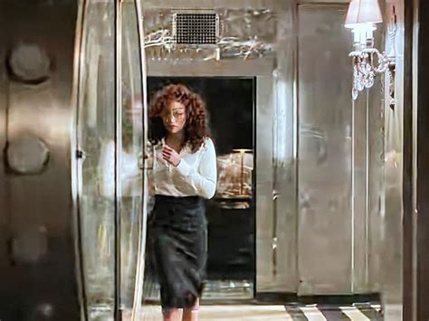 why do i get these terrible compression artifacts only on some netflix