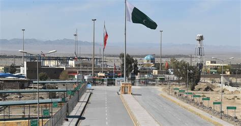 Iran Pakistan Tensions Simmer After Strikes Irgc Officer Killed In