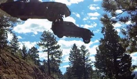 This Insane Fast And Furious 7 Car Stunt Will Blow Your Mind In 7 Seconds