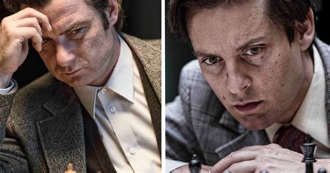 Tobey Maguire Y Liev Schreiber Protagonizan Una Legendaria Partida De Ajedrez Infobae