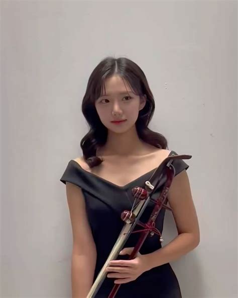 권지민 250520 난계 청어람 협연 너무 뒷북이지만 행복했던 첫 협연 ♥ 응원과 사랑 가득 받은 잊지 못할 하루 🌻💐 Instagram