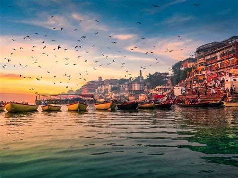 Varanasi Tour गंगा आरती काशी विश्वनाथ समेत इन मंदिरों के दर्शन का