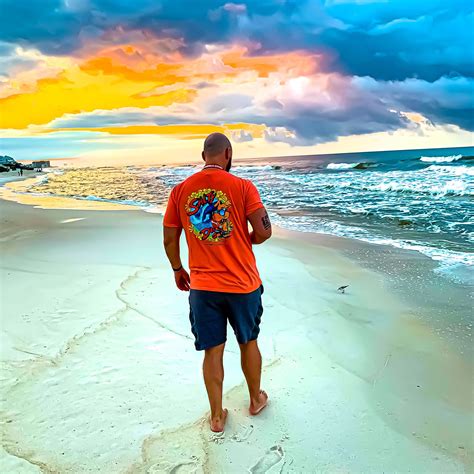 Robert Hudson Fora Travel